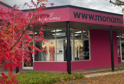 Mon Ami style since 1974